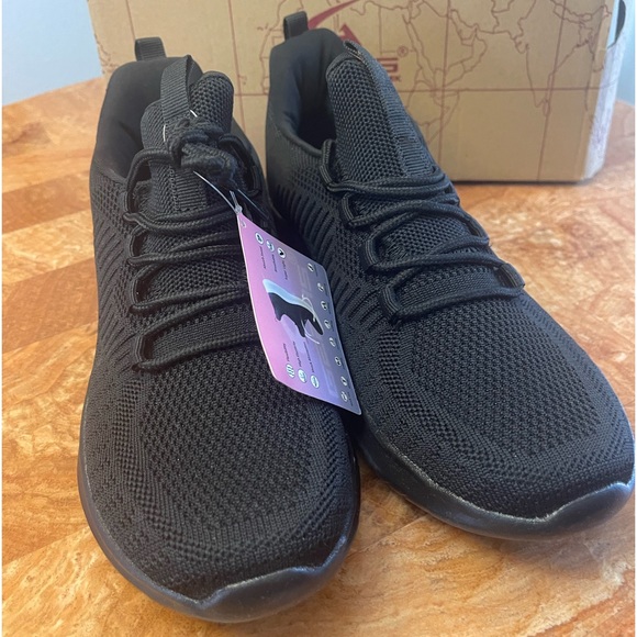 GEERS | Shoes | Geers Allblack Elasticlace Sneaker | Poshmark